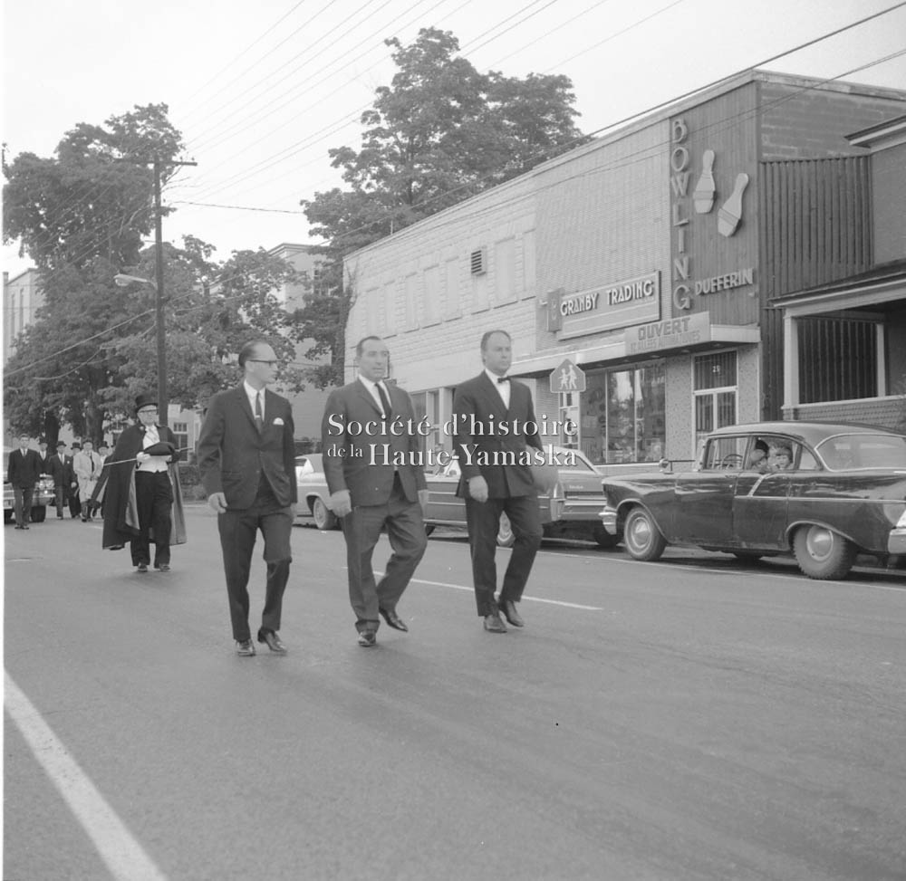 Funérailles de Guy Delaney - Eastern Townships Archives Portal