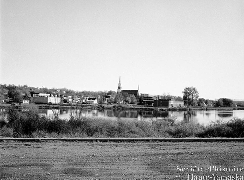Vue de Waterloo - Eastern Townships Archives Portal