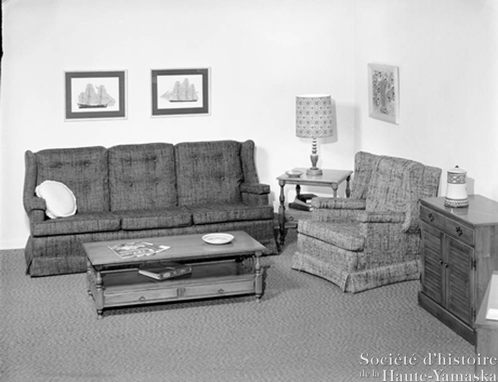 Meubles Roxton - Eastern Townships Archives Portal