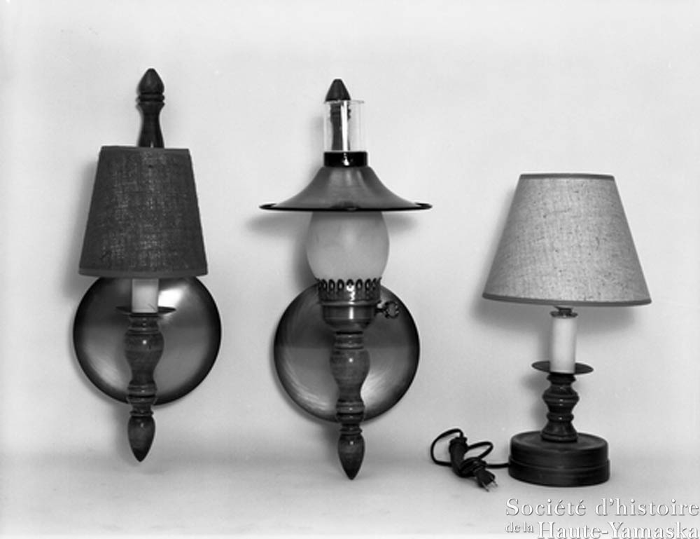 Meubles Roxton - Eastern Townships Archives Portal