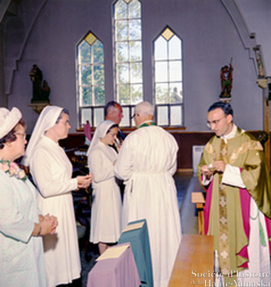 Sœur Isabelle Murphy, vœux - Eastern Townships Archives Portal